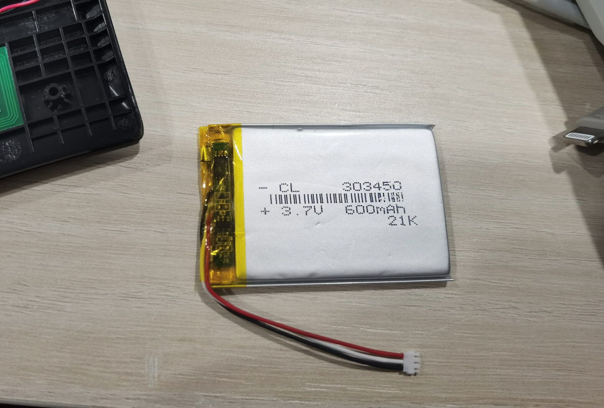 Thinkpad KT-1255 Bluetooth Keyboard Replace Battery - richliu's blog